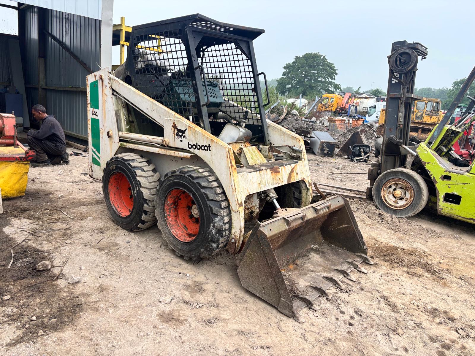 BOBCAT 641 SKID STEER LOADER COMPACT LOADER DIESEL PLANT MACHINE BUCKET ...